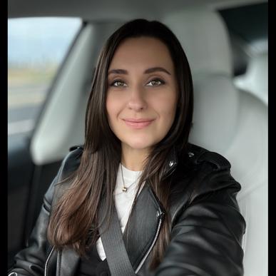 Irina Kharlamova - Realty ONE Group Complete